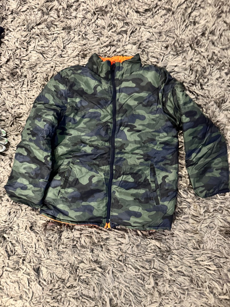 GAP reversible puffer jacket, Babies & Kids, Babies & Kids Fashion on ...