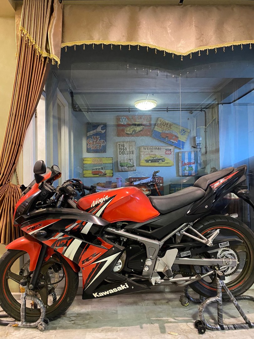 Kawasaki ninja, Motor di Carousell