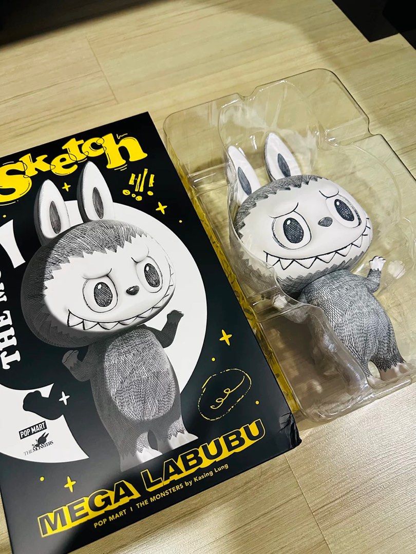Labubu MEGA SKETCH popmart 400%, Hobbies & Toys, Toys & Games on Carousell