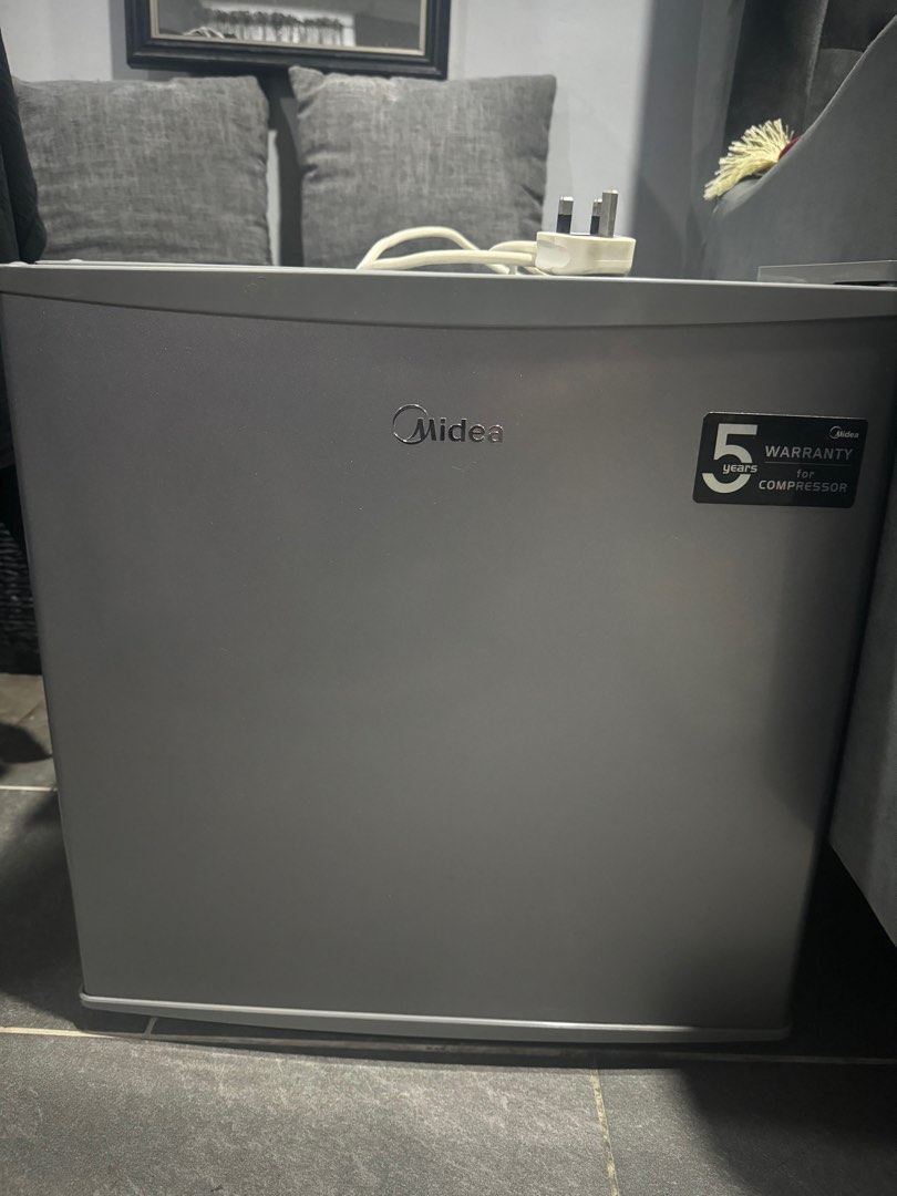 Midea Mini Fridge, TV & Home Appliances, Kitchen Appliances ...