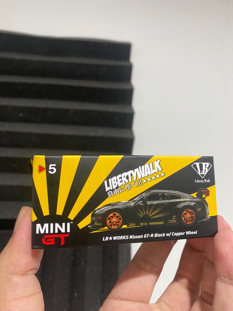 Mini GT Libertywalk Nissan GTR, Toys & Collectibles, Mainan di Carousell