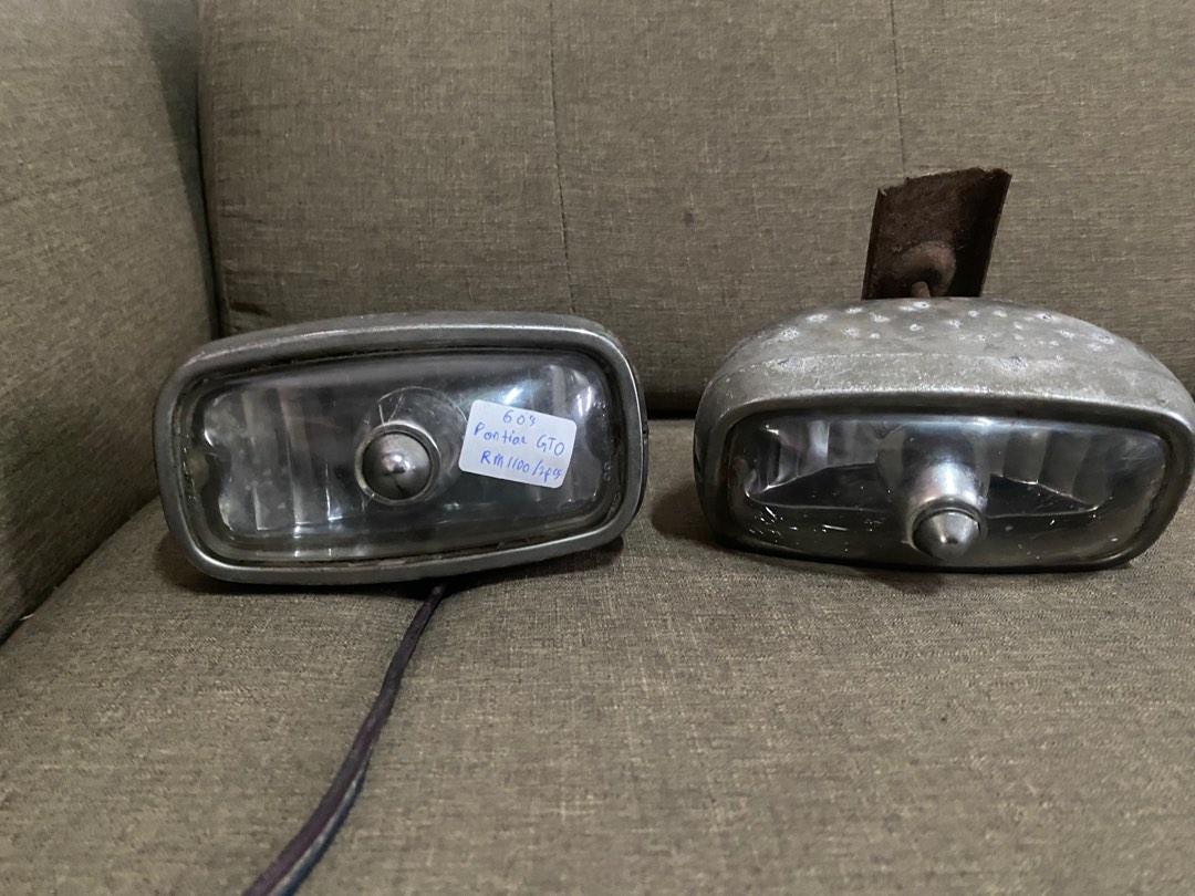 RARE original pontiac gto spotlight, Auto Accessories on Carousell