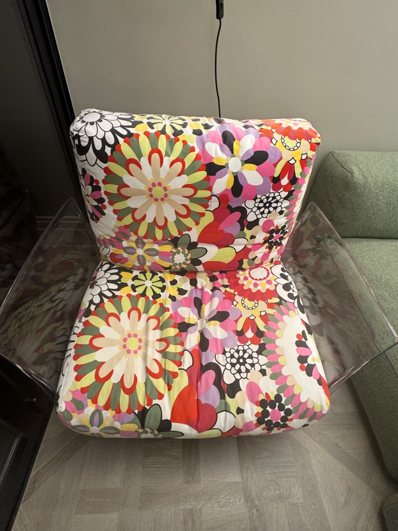 Roche Bobois X Missoni chair, 傢俬＆家居, 戶外家具 - Carousell