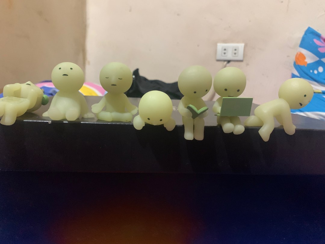 Smiski Set, Hobbies & Toys, Toys & Games on Carousell