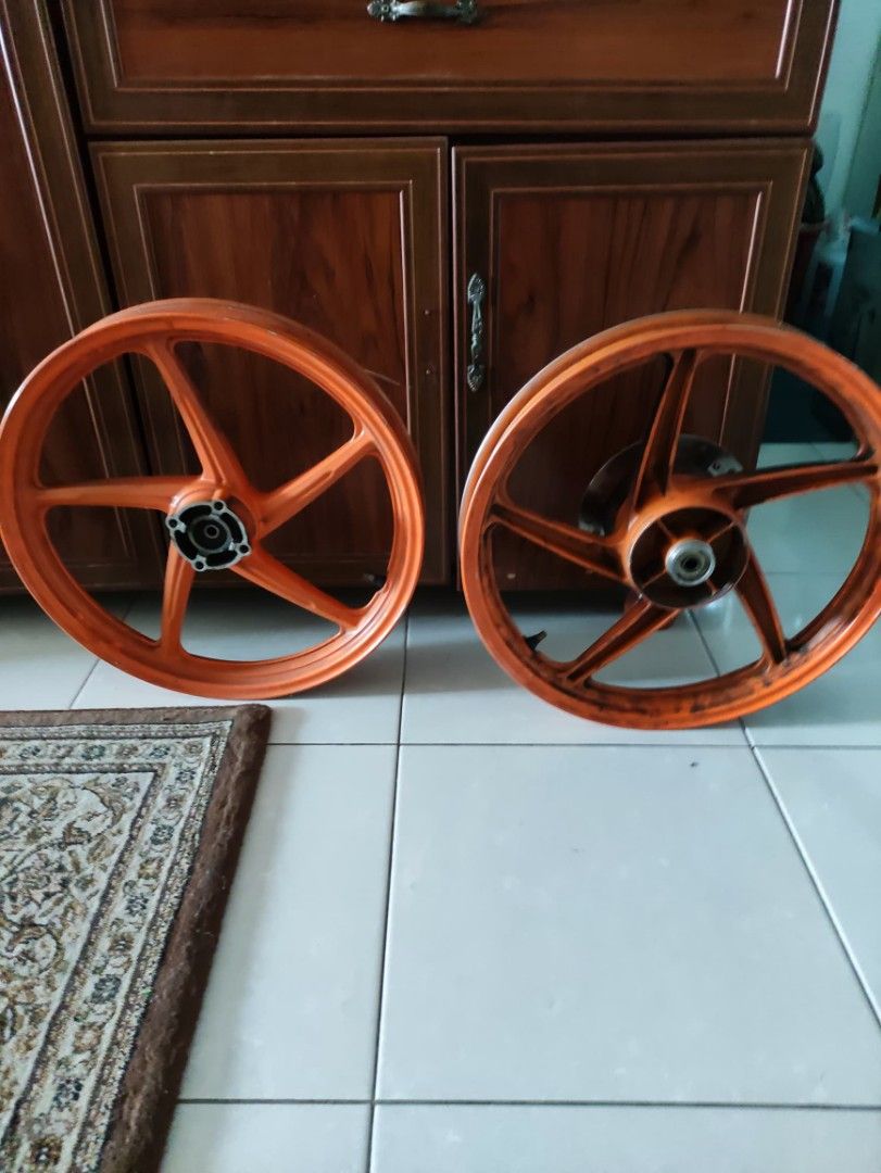 SPOTRIM HONDA DASH pnp YAMAHA LC, Motorbikes on Carousell