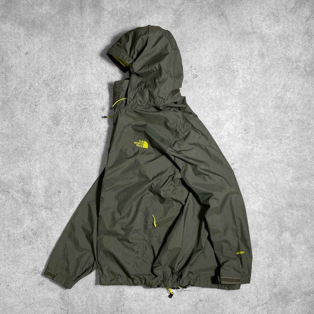 The north face gorpcore style hyvent jacket, Fesyen Pria, Pakaian ...