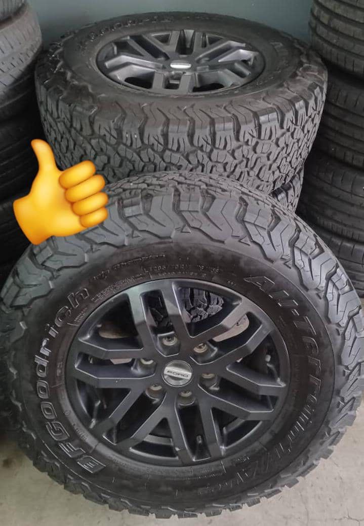 Used rim original ford ranger raptor & tyre goodrich 285/70/17 ...
