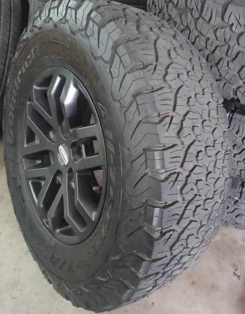 Used rim original ford ranger raptor & tyre goodrich 285/70/17 ...
