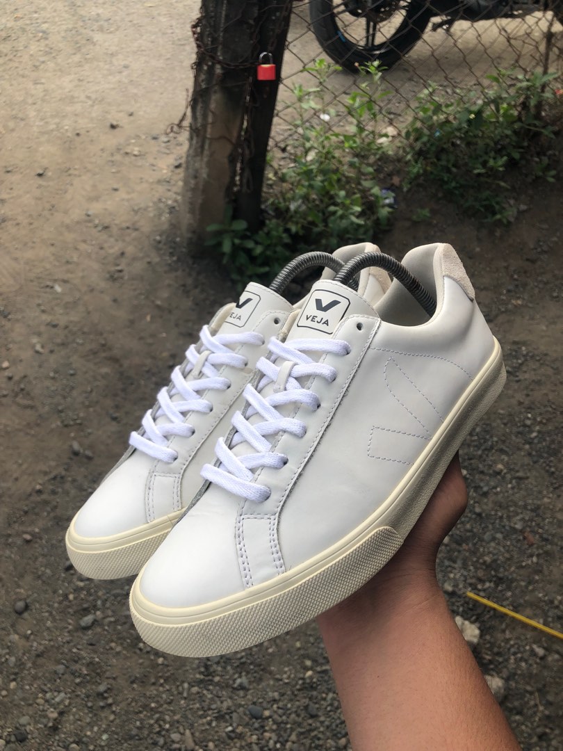 VEJA ESPLAR, Men's Fashion, Footwear, Sneakers on Carousell