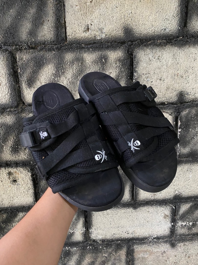 Visvim x Mastermind Slides, Men's Fashion, Footwear, Slippers & Slides ...