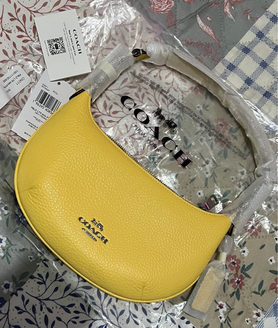 Coach mini Payton, Women's Fashion, Bags & Wallets, Shoulder Bags on ...