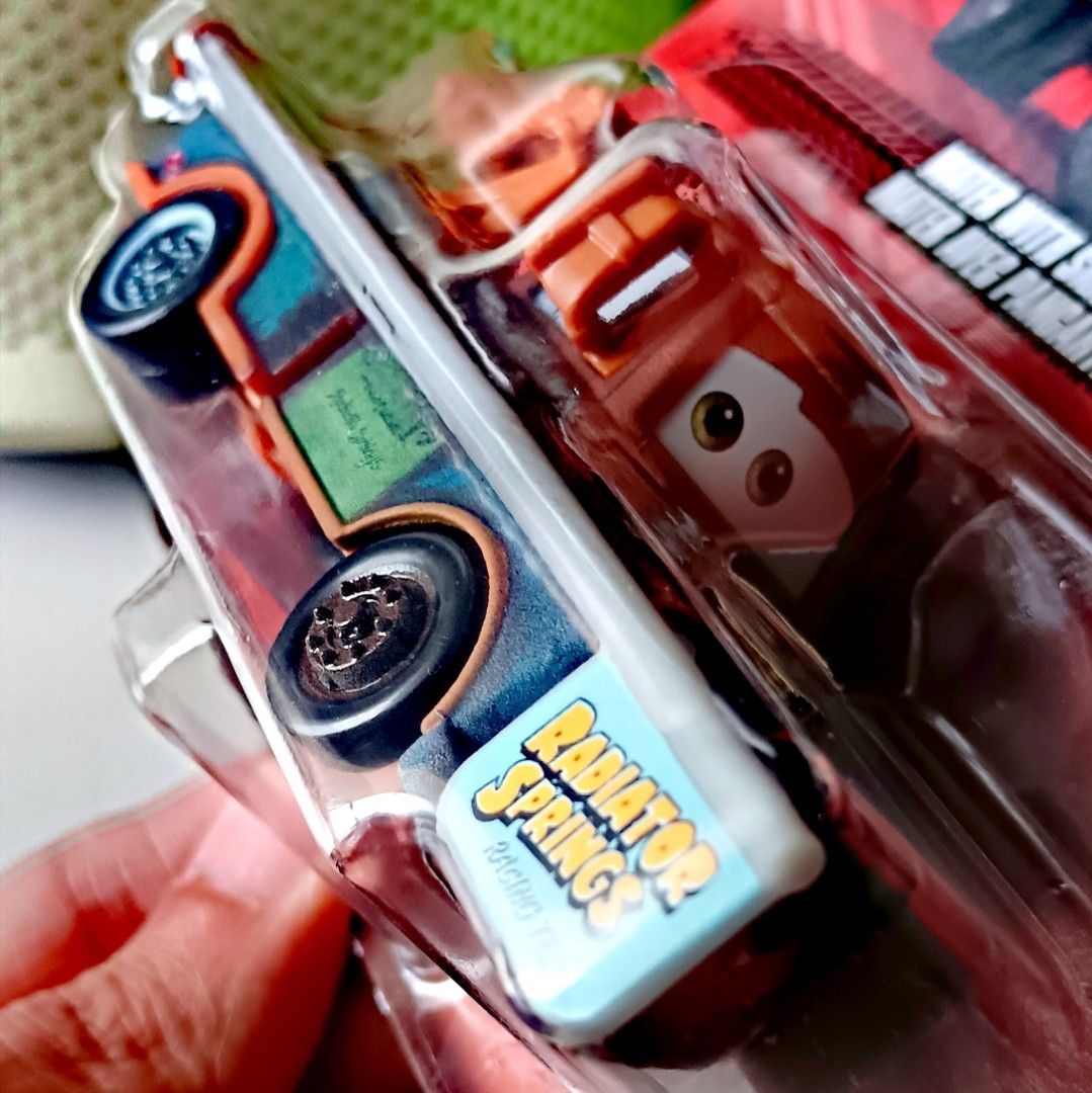 DISNEY PIXAR CARS Mater With Radiator Springs Racing Team Sign Diecast ...