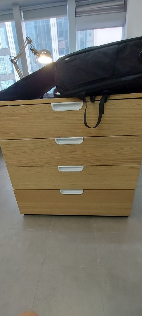 GALANT drawer unit, white stained oak veneer, 80x80 cm X 2, 傢俬＆家居, 傢俬 ...