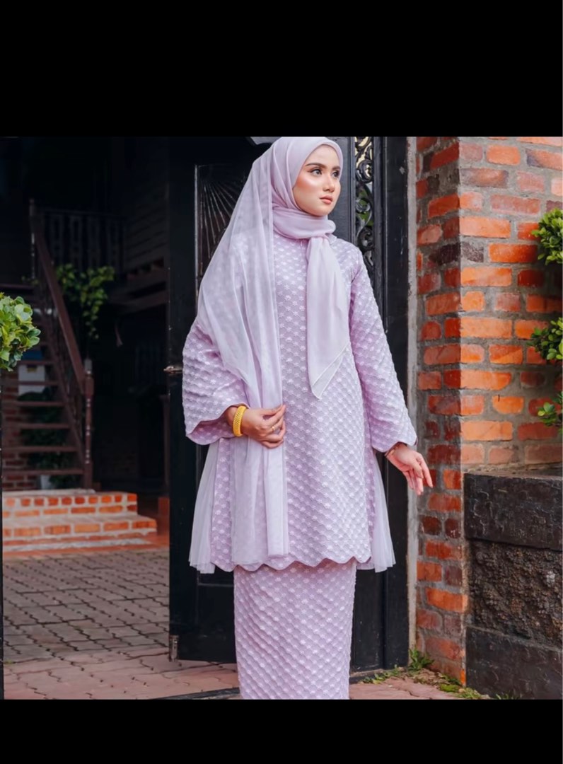 Haurabelle Bayu kurung Brocode raya, Women's Fashion, Muslimah Fashion, Baju Kurung & sets on ...