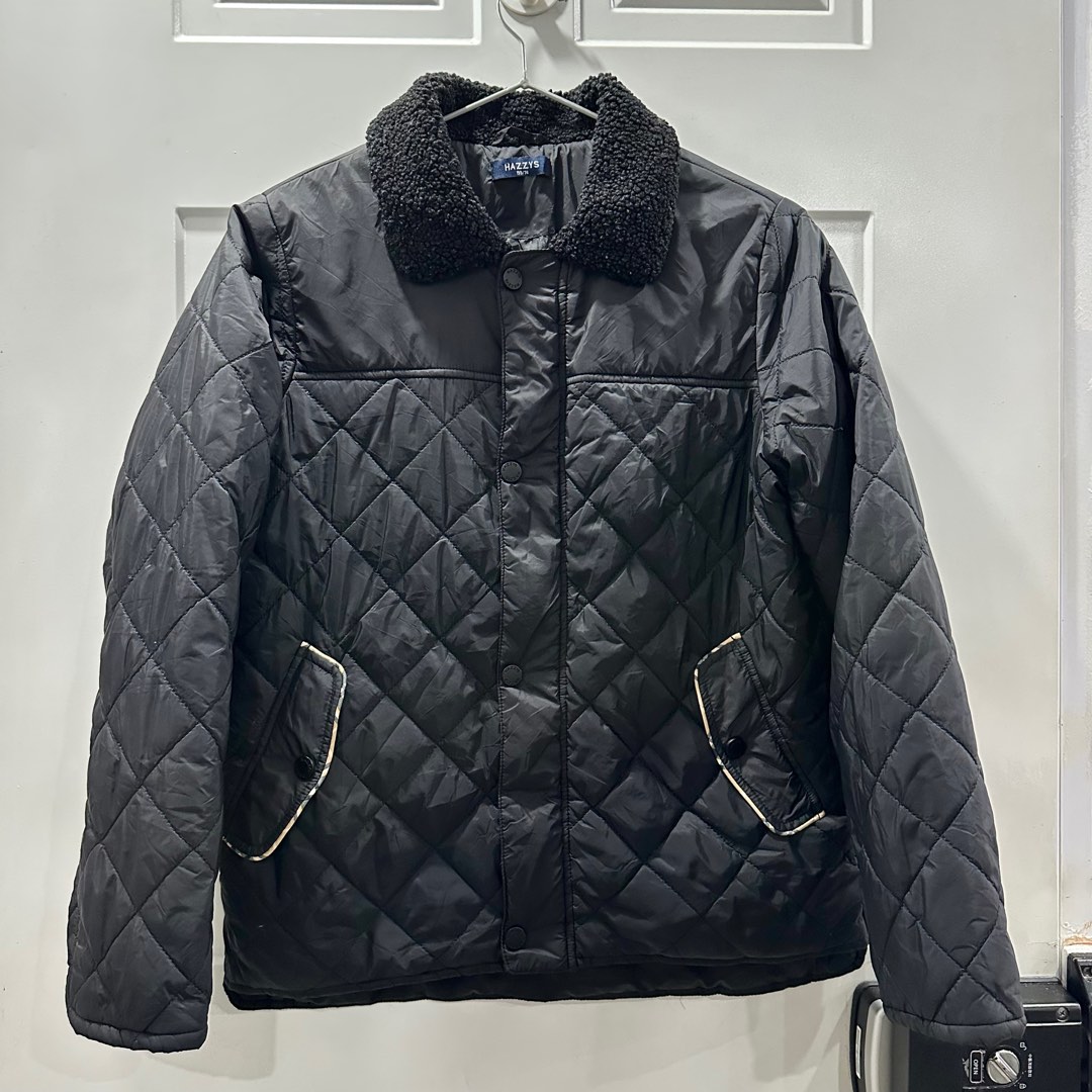 Hazzys Light Puffer Jacket, Women's Fashion, Coats, Jackets and ...