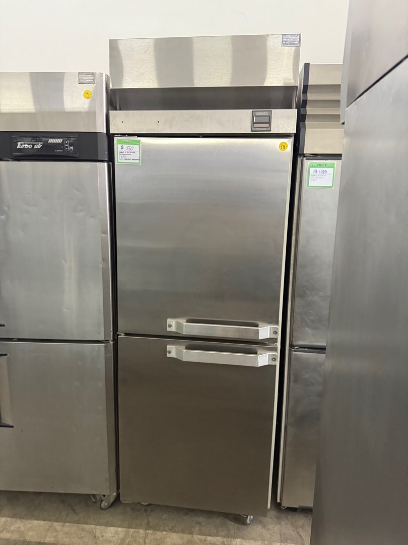 Hobart 2 door upright chiller / 2 door upright chiller, TV & Home ...