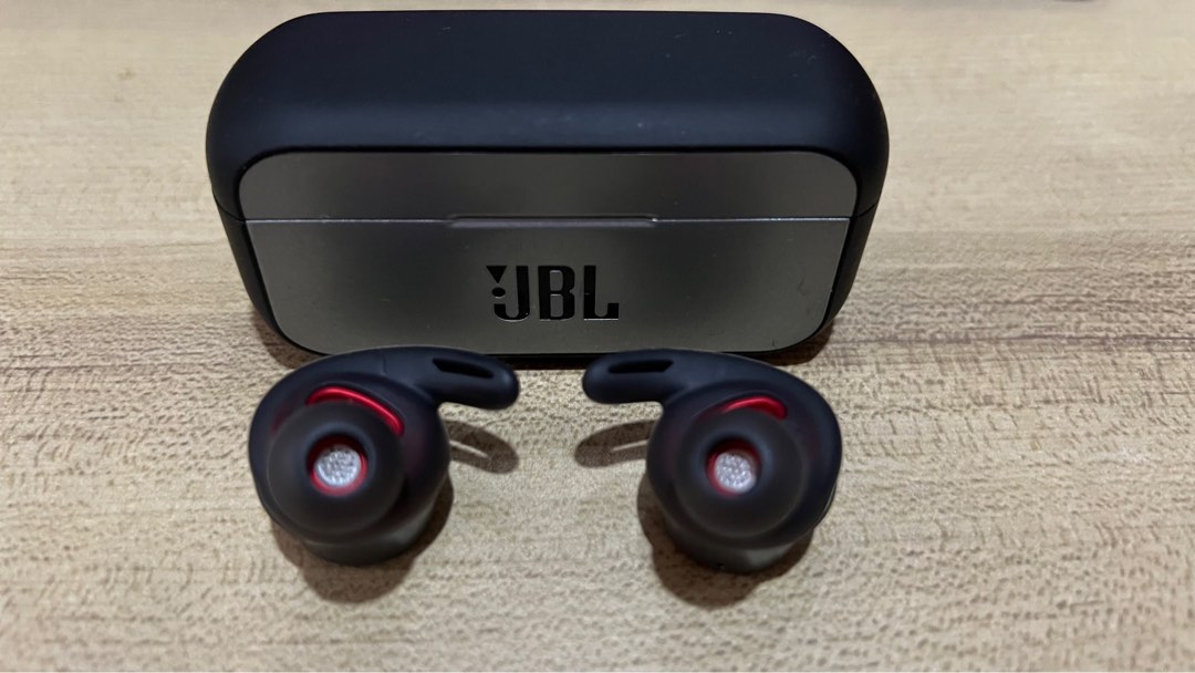 JBL FLOW In-Ear True Wireless Sport Bluetooth Earbuds, Audio, Earphones ...