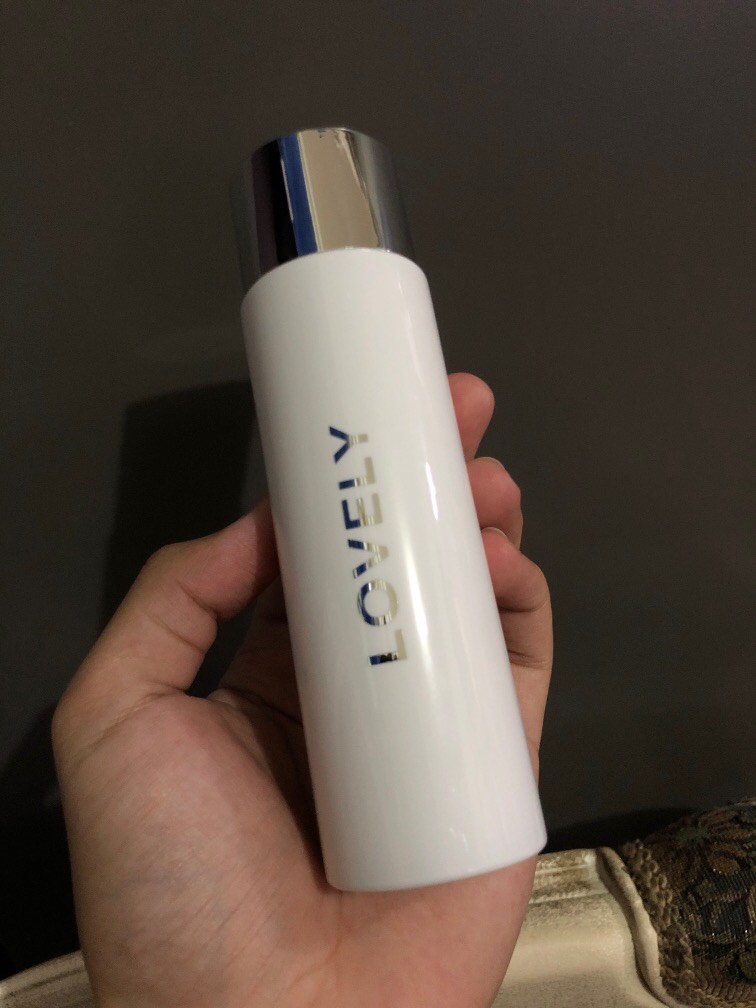 RUSH!! lovely causemetics setting fixing spray 100ML, Beauty & Personal ...