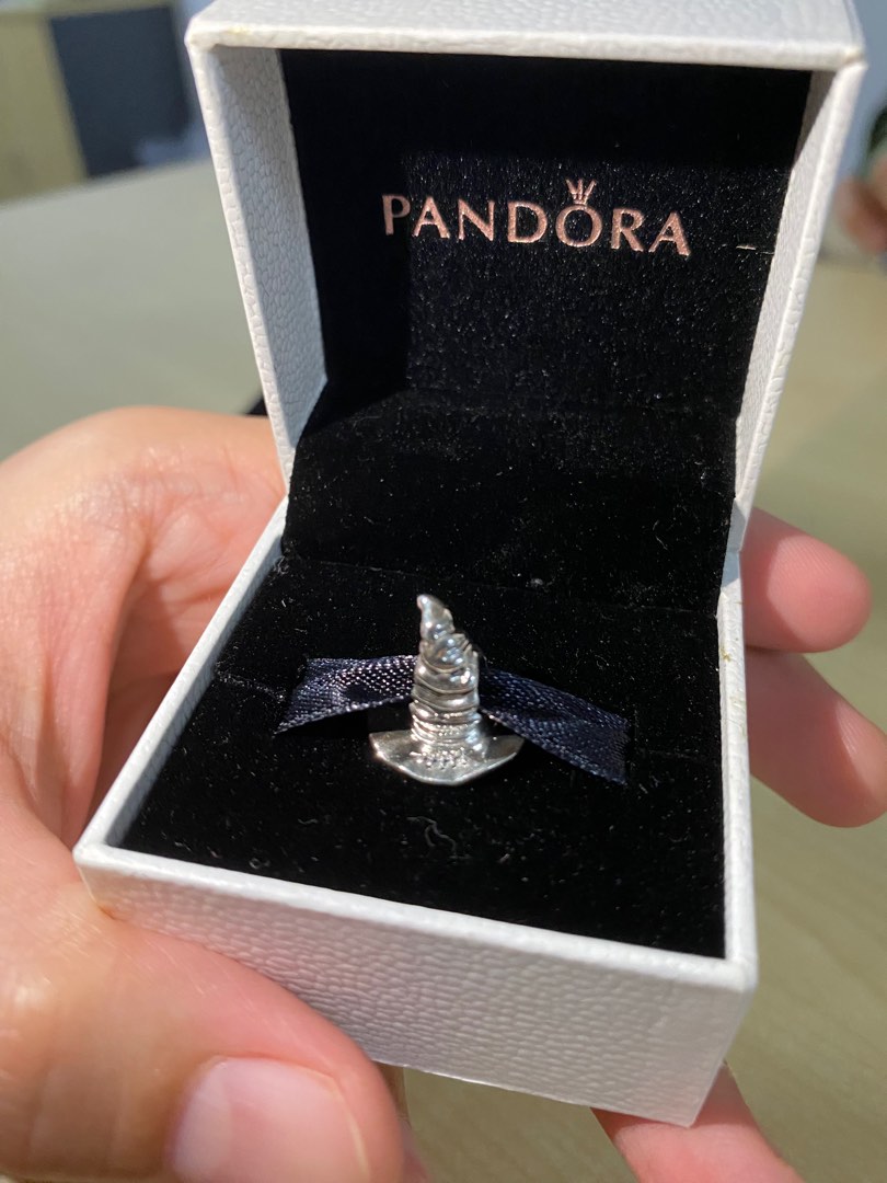Pandora Harry Potter Sorting Hat Charm, Women's Fashion, Jewelry ...
