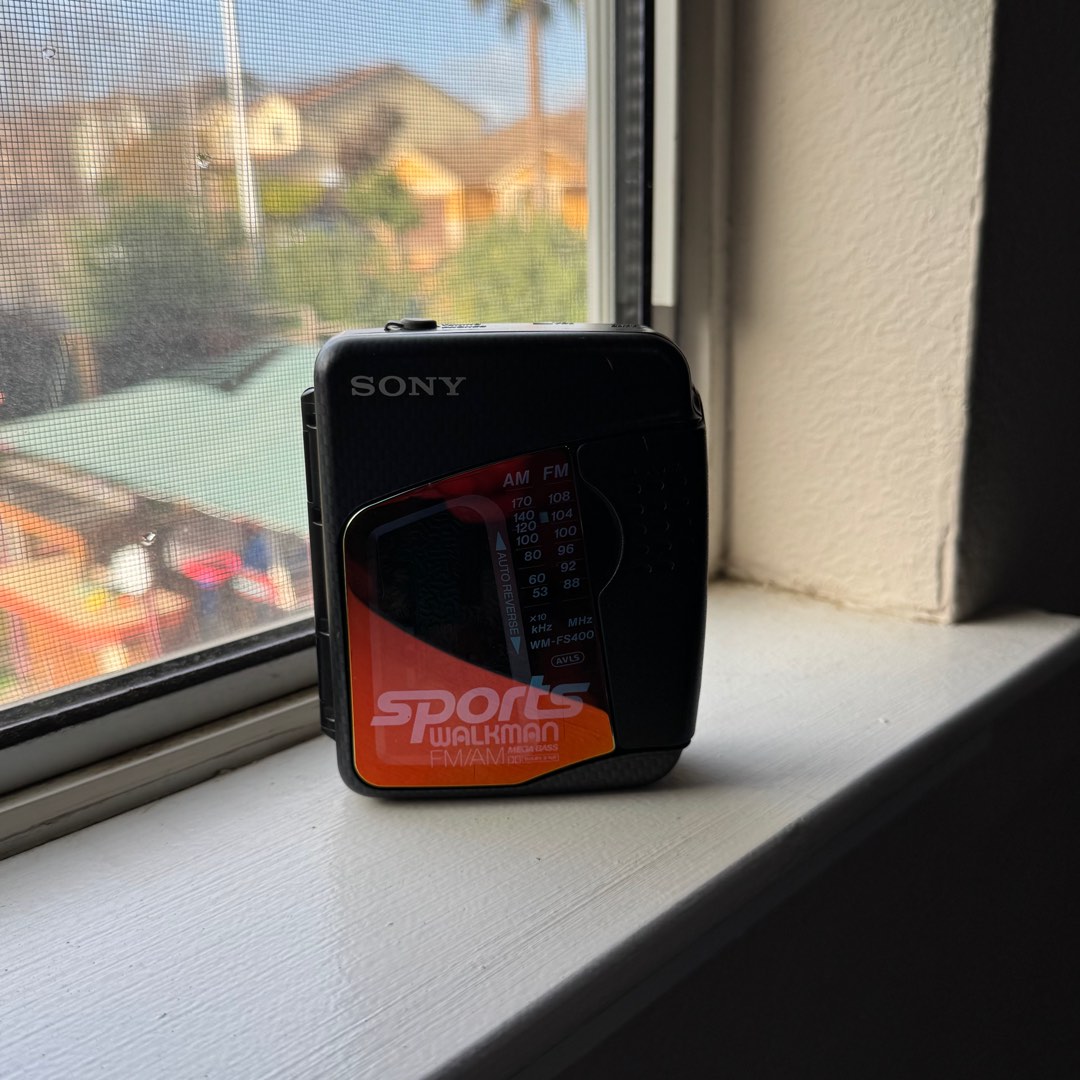 RARE Sony walkman radio cassette sports red, Audio, Portable Music ...