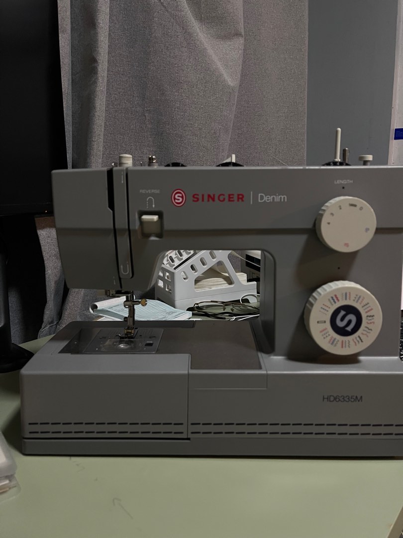 Singer Heavy Duty HD6335M Denim with Table, Hobbies & Toys, Stationary ...