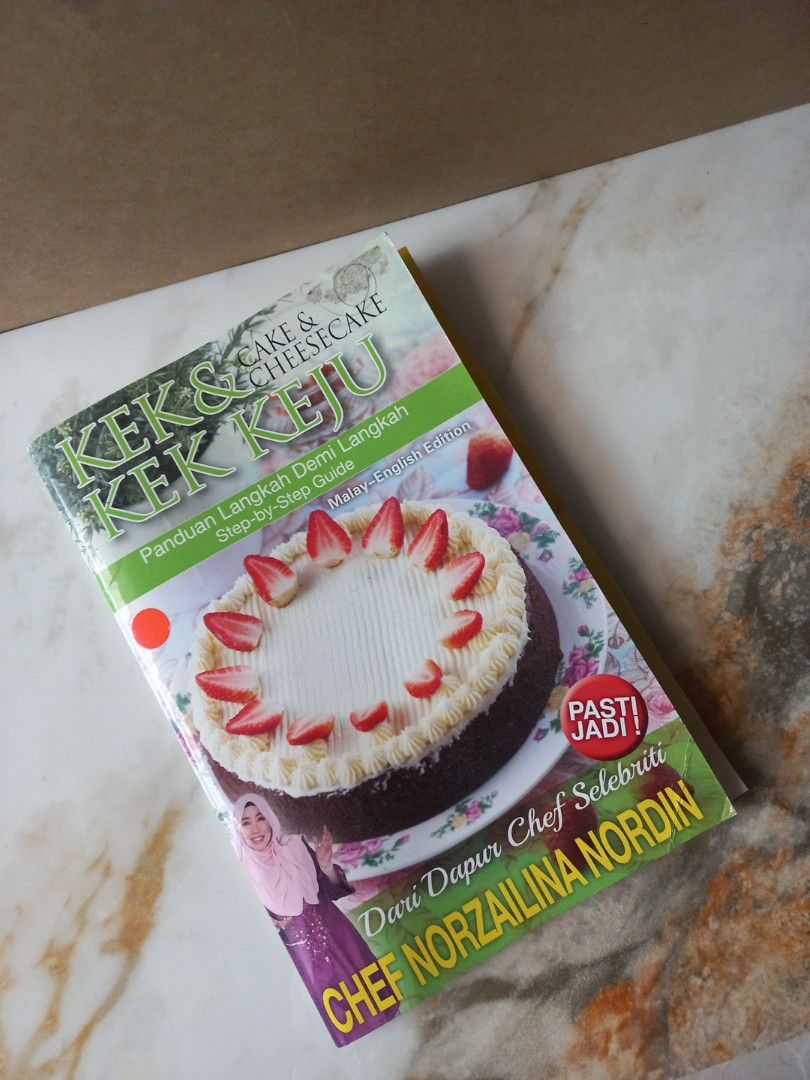 BUKU KEK RESIPI, Hobbies & Toys, Books & Magazines, Assessment Books on ...