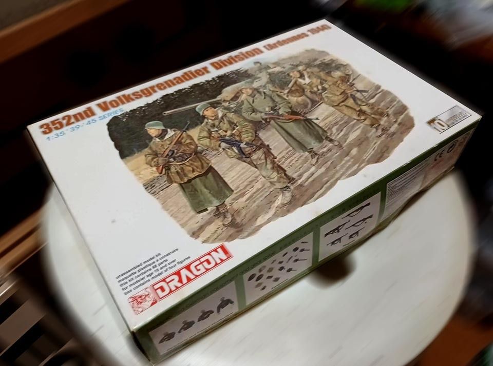 【拼裝模型_兵人】1:35 1/35 威龍 DRAGON 352nd Volksgrenadier Division(Ardennes ...