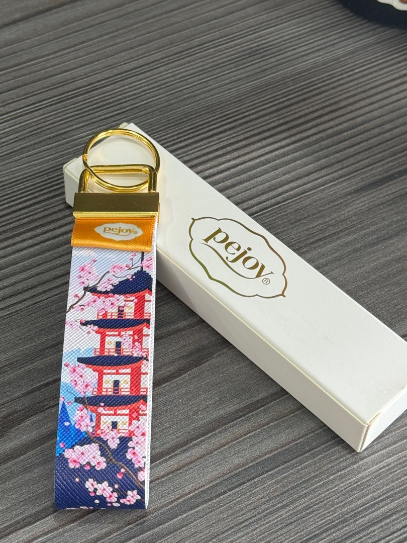 [FREE]Japanese Style Keychain, Mobile Phones & Gadgets, Mobile & Gadget ...