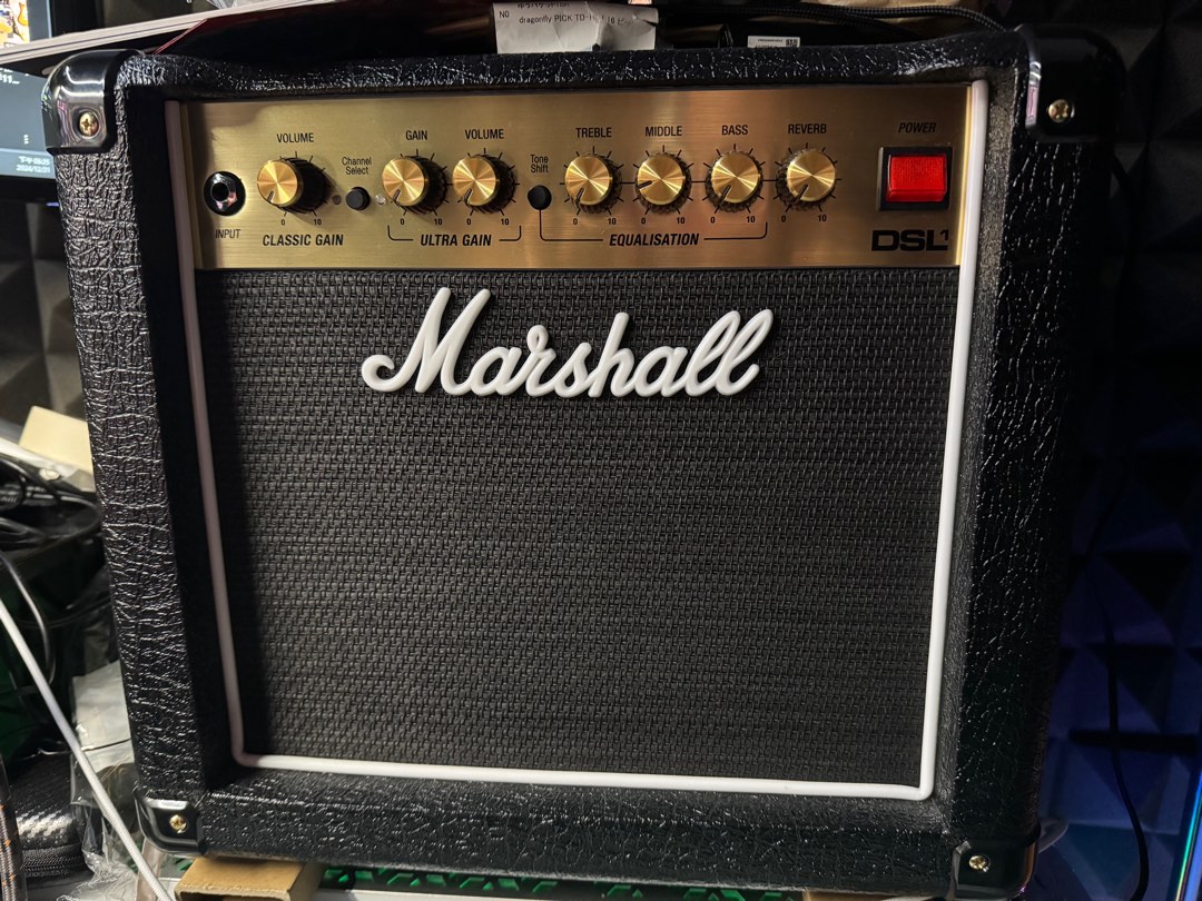 Marshall DSL1 CR Amplifier, 興趣及遊戲, 音樂、樂器 & 配件, 樂器 - Carousell