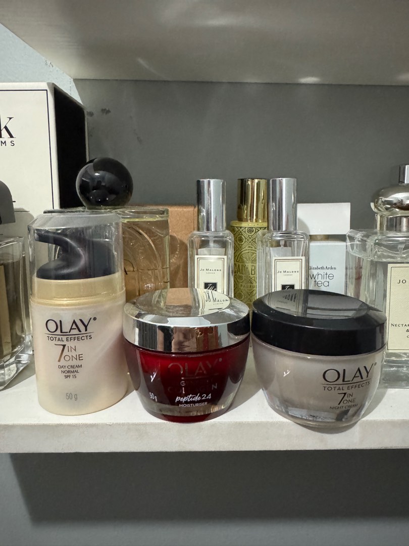 Olay Set, Beauty & Personal Care, Face, Face Care on Carousell