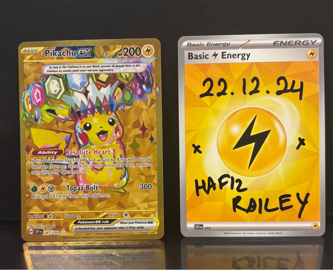 Pikachu EX Hyper Rare (GOLD), Hobbies & Toys, Collectibles ...
