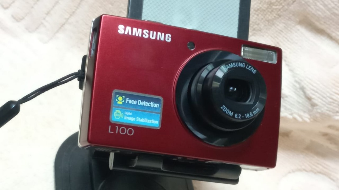 Samsung Face-Detection & image Stabilization L-100/ New Li-ion Battery ...