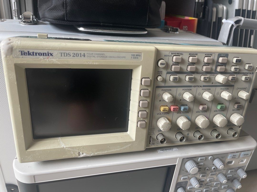 Tektronix TDS2014 4 channels 100MHz DSO & Agilent 54622A 2 channels ...