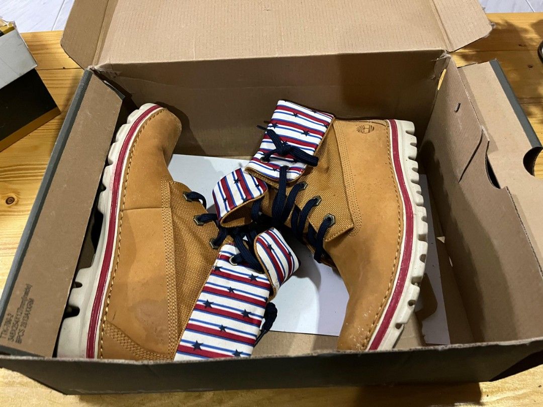 Timberland rare boots, Women's Fashion, Footwear, Boots on Carousell