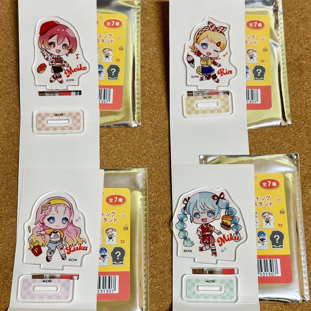 Vocaloid Acrylic Stand 5cm (Meiko, Rin, Luka, Miku) - Php 100 each ...