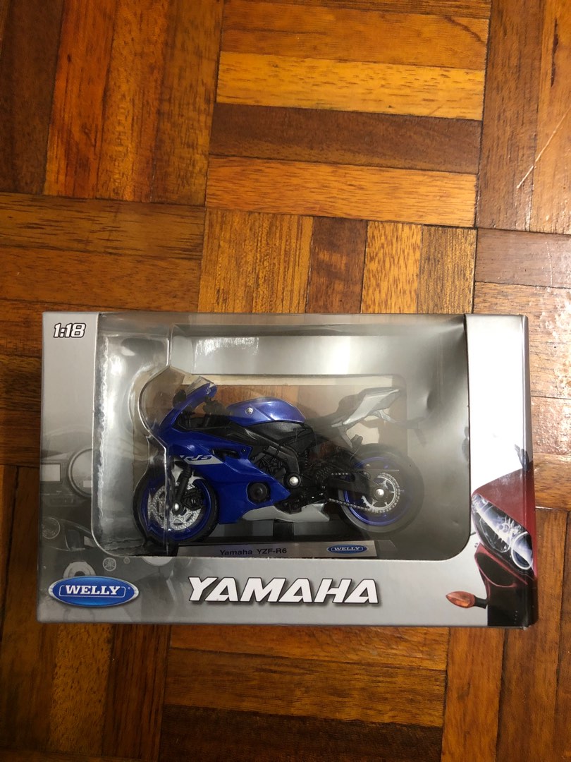 YAMAHA R6 Scale 1:18 Diecast, Hobbies & Toys, Toys & Games on Carousell