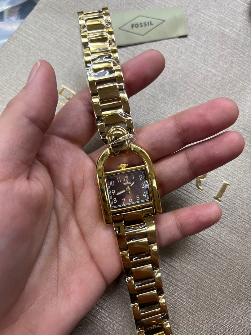 Authentic Fossil Watch Harwell three hand, Women's Fashion, Watches ...