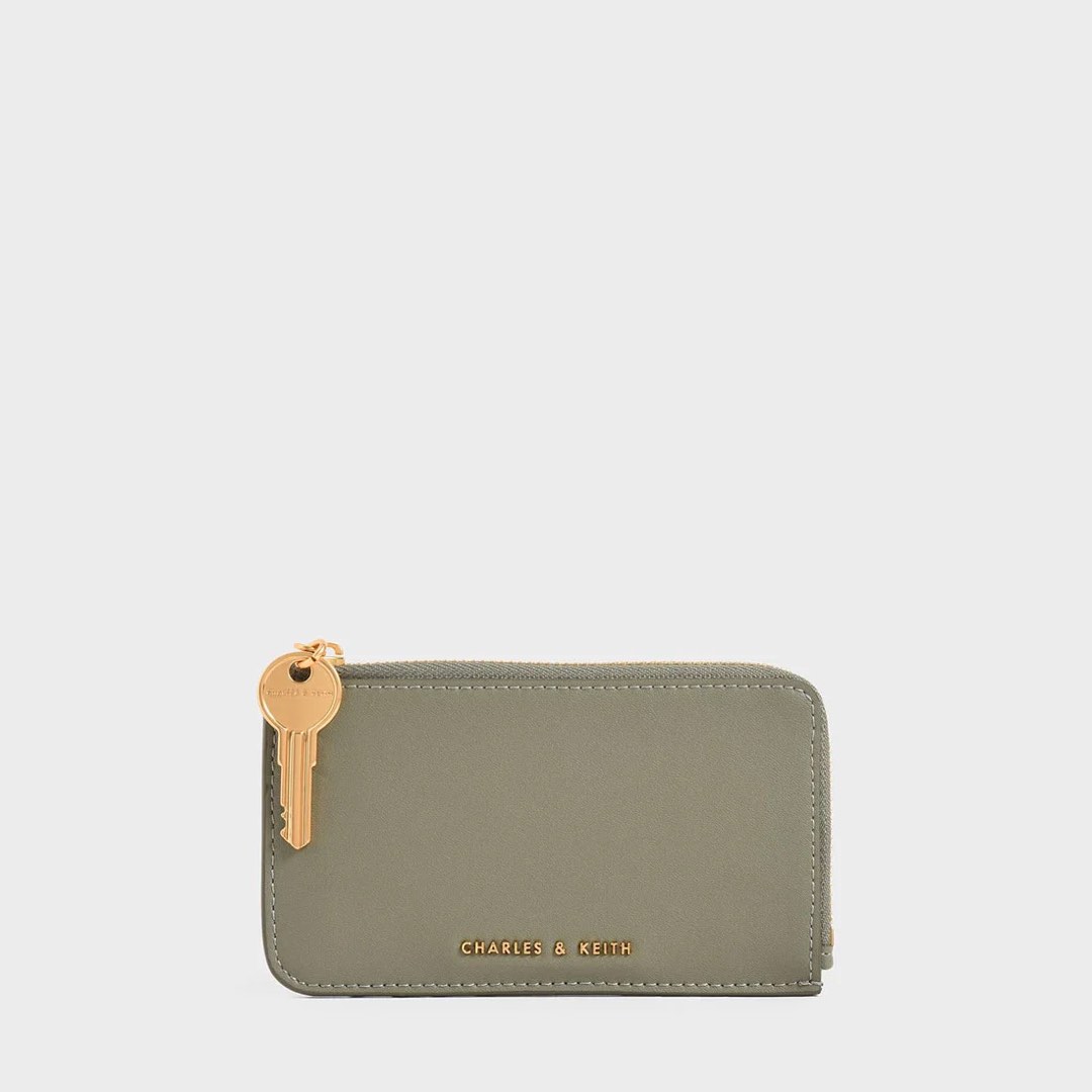 Charles and keith card holder in sage green, Women's Fashion, Bags ...