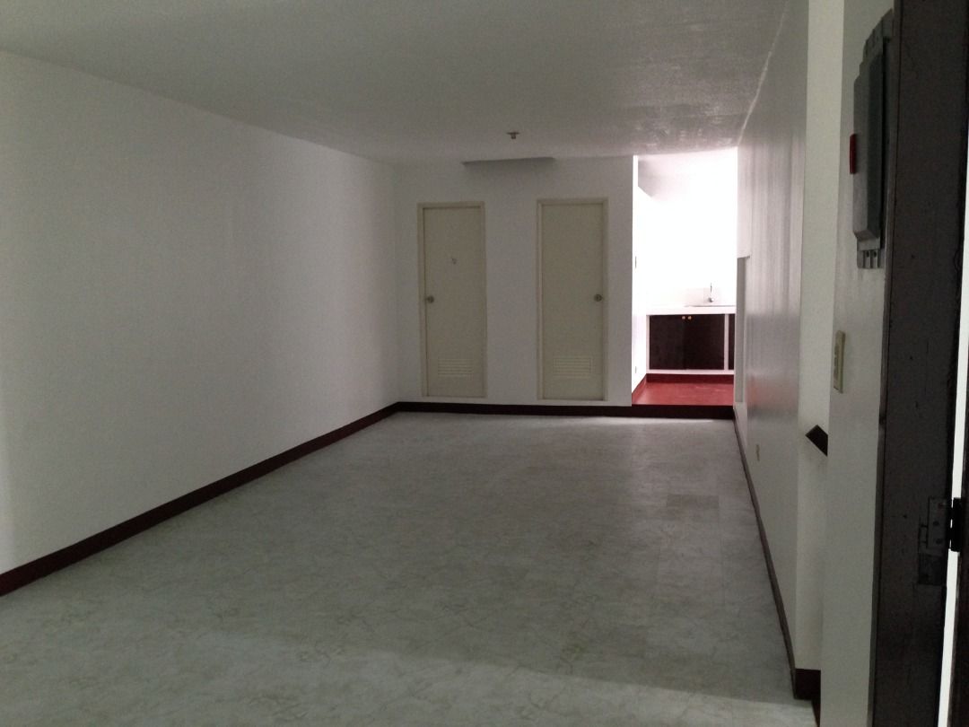 Cubao, QC. 4Br 1TB on 2nd Floor, 1motorBIKE Parking, No Pets. Near ...