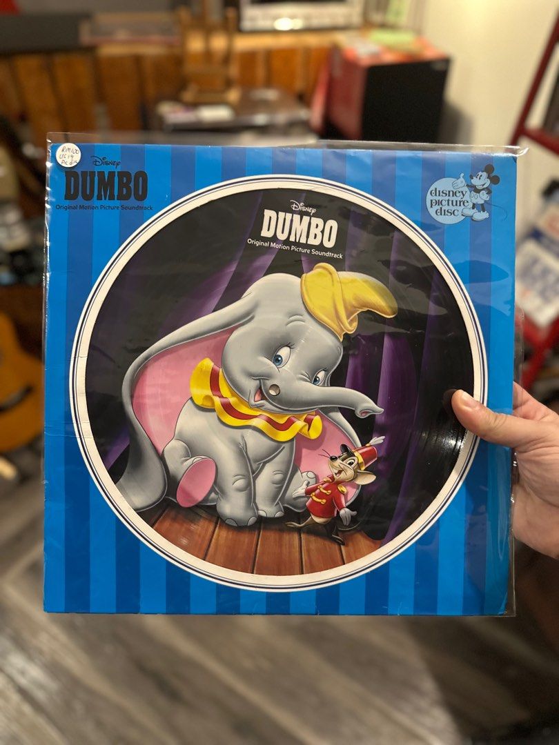 Dumbo Vinyl (picture disc), Hobbies & Toys, Music & Media, Vinyls on ...