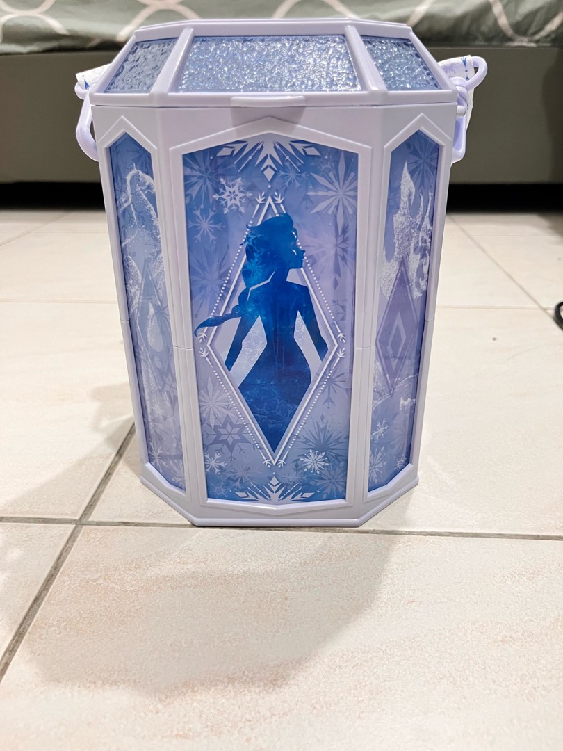 Frozen Popcorn Bucket, Hobbies & Toys, Toys & Games on Carousell