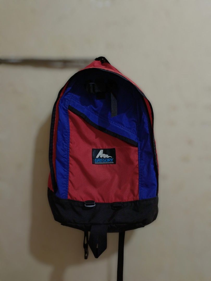 Gregory Daypack 2Tone Colour, Men's Fashion, Bags, Backpacks on Carousell