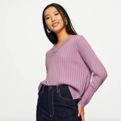 GU by UNIQLO oversized sweater, Women's Fashion, Coats, Jackets and ...