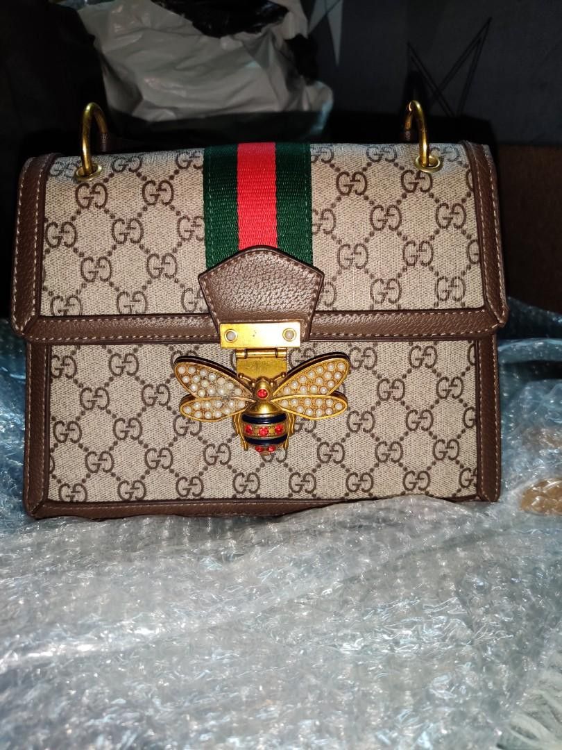 Gucci Controller Bee, Luxury, Bags & Wallets on Carousell
