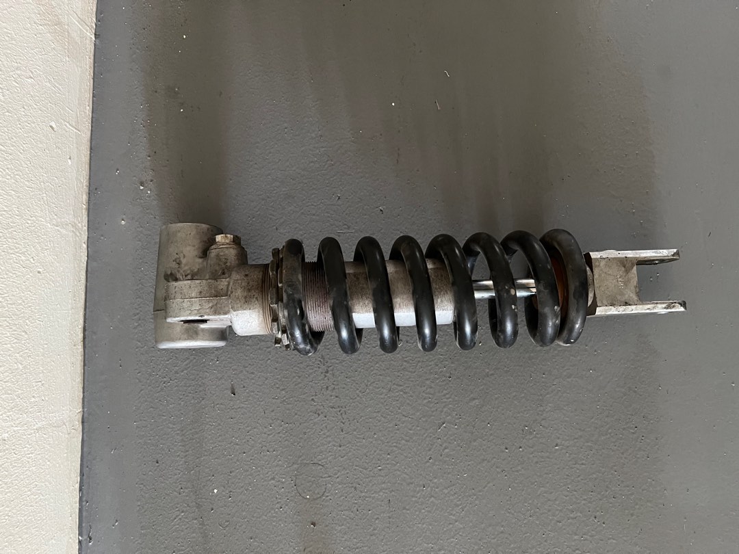 Hayabusa gen 2 rear shock, Motorcycles, Motorcycle Accessories on Carousell