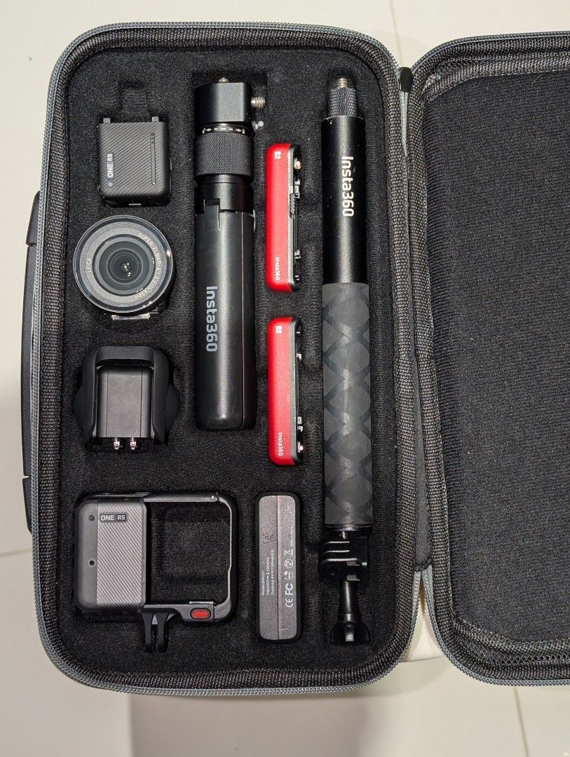 Insta360 One RS 1 Inch Mode + 360 Mod With Two Batteries and Bullet ...