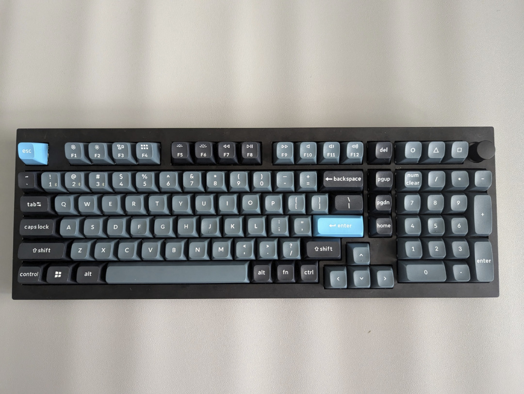 Keychron Q5 Pro with Knob (Bluetooth + Wired), Computers & Tech, Parts ...