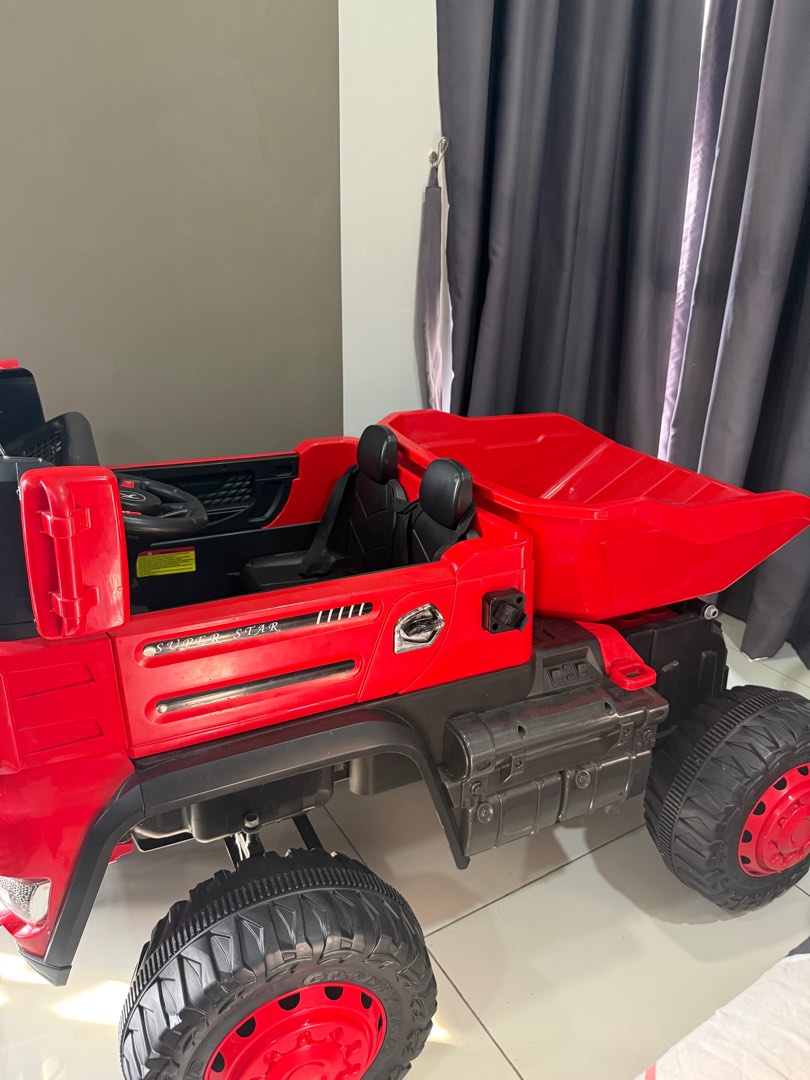 Kids Lorry Head with Dump Truck Ride, Hobbies & Toys, Toys & Games on ...