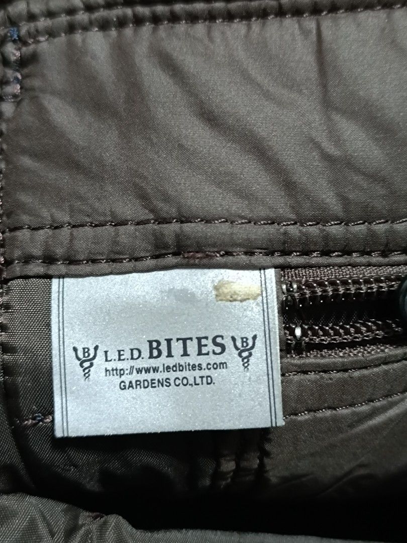 Led bites ( Japan ) Heavyweight Genuine Leather Sling Bag, Men's ...