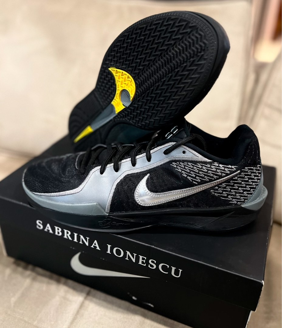 Nike Sabrina 2 Mirrored, Men's Fashion, Footwear, Sneakers on Carousell